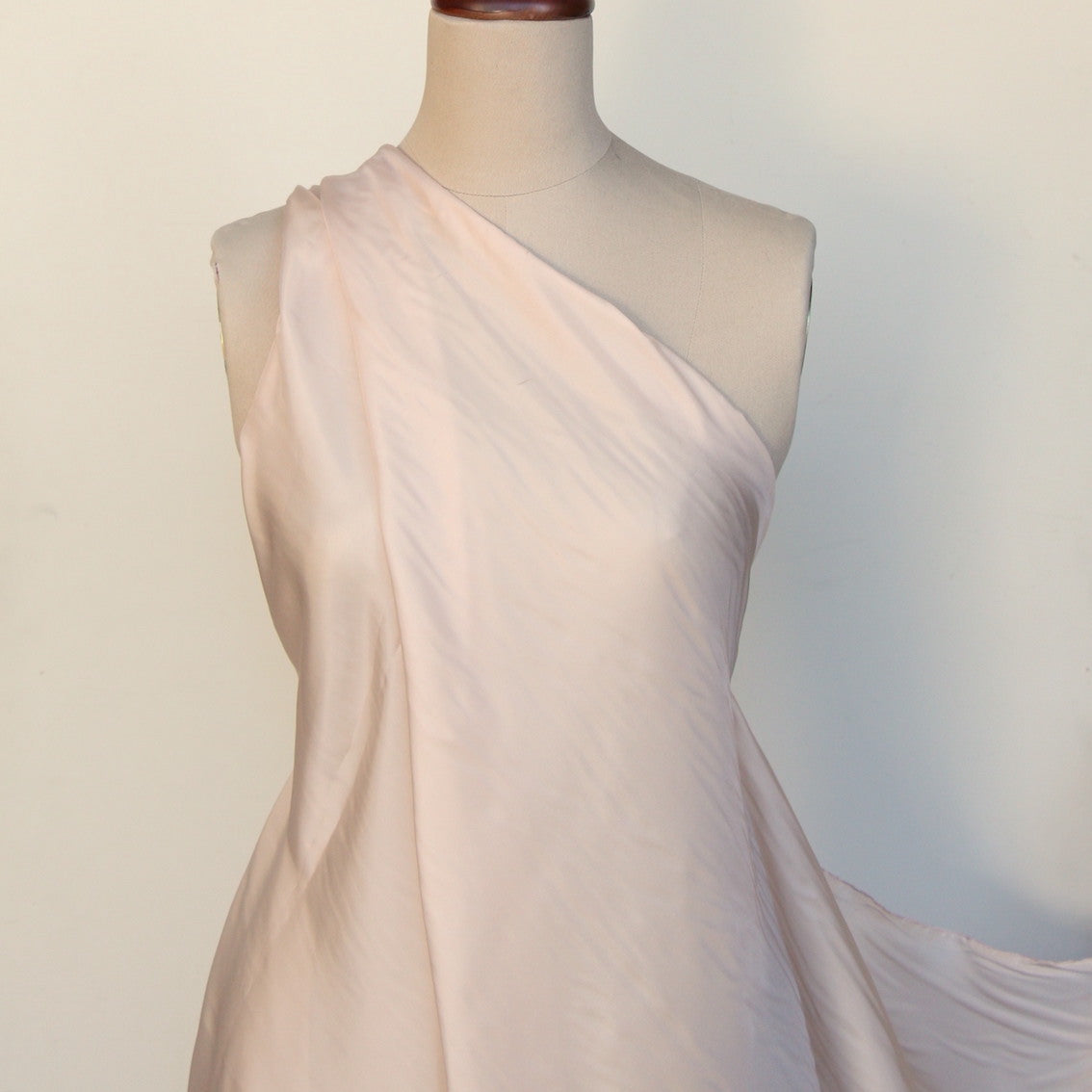 Remnant of Bone Rayon Lining (120cm wide)