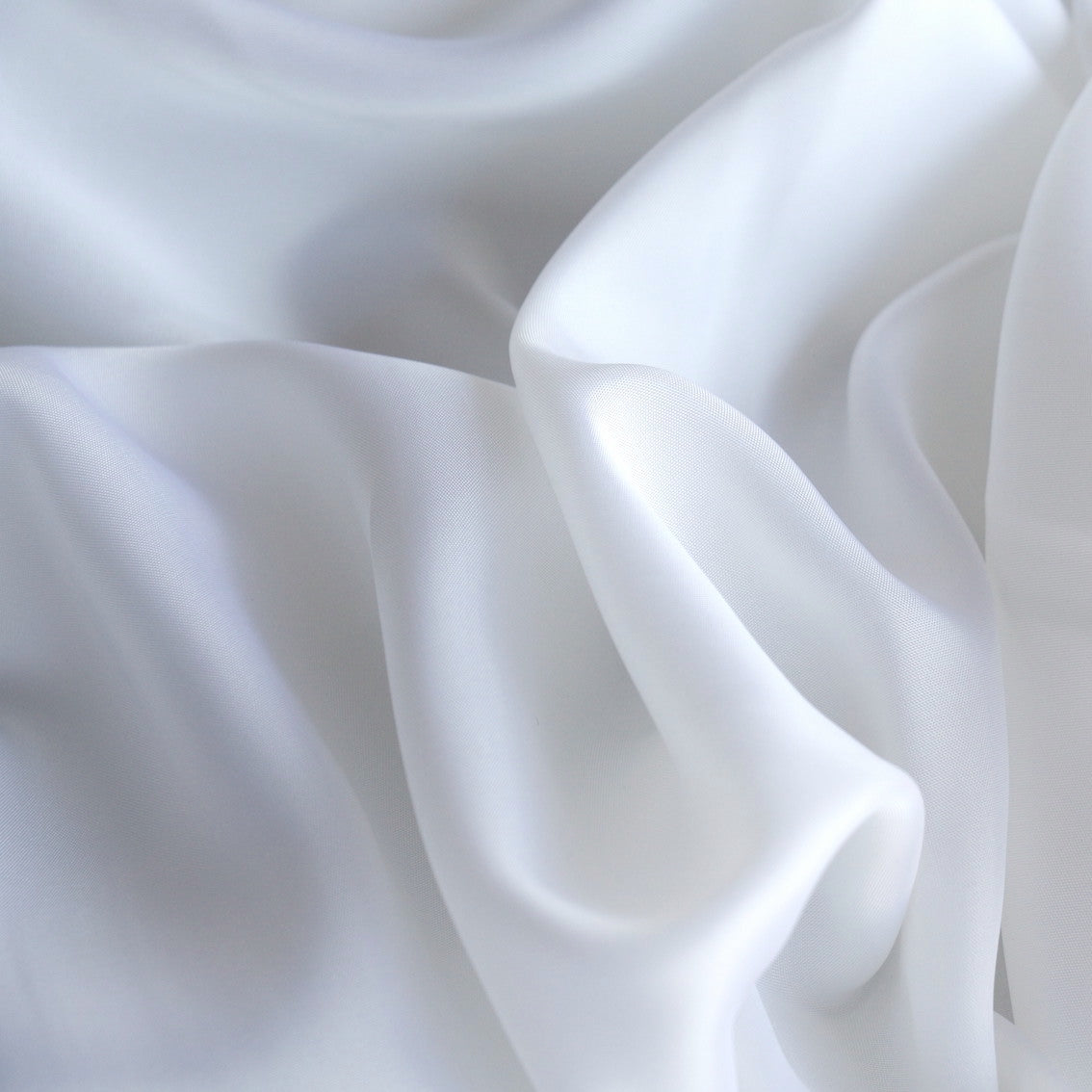 White Rayon Lining (137cm wide)