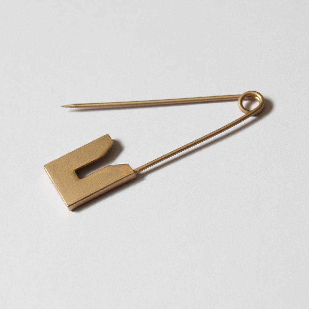 Modern Kilt Pin Matte Pale Gold - 7.5cm (3")